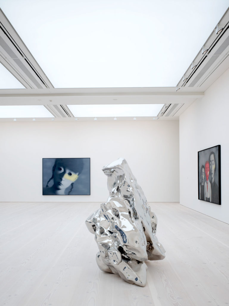 The Saatchi Gallery - Knight Harwood