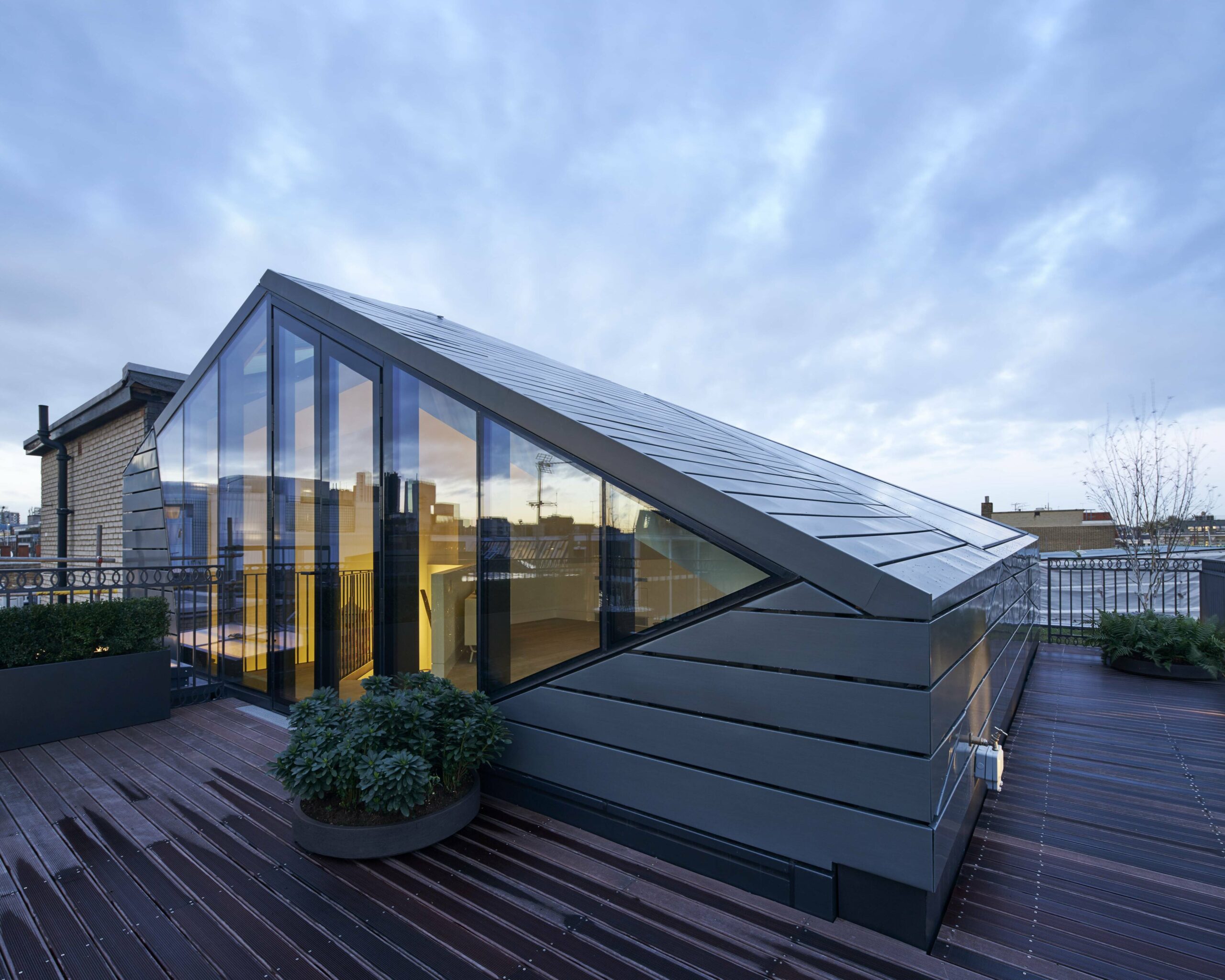 Roof Terraces Project Features News | Knight Harwood