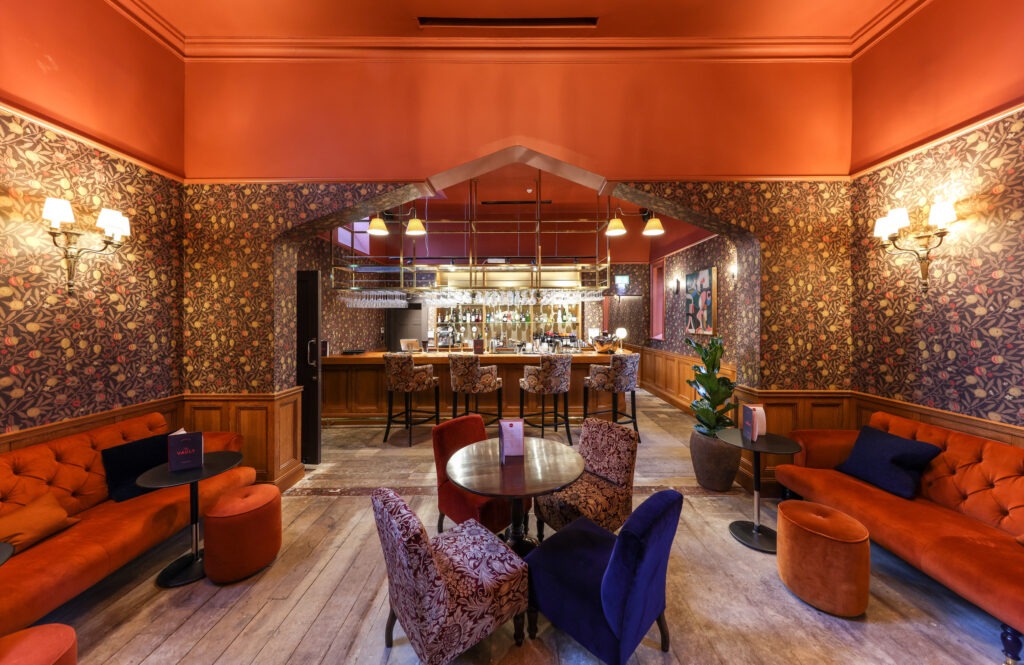 Special works - Knight Harwood